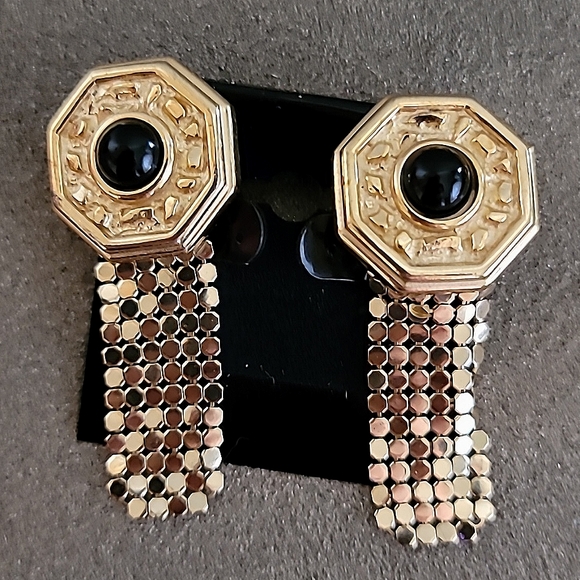 Whiting & Davis | Jewelry | Vintage Whiting Davis 96s Black Hematite ...